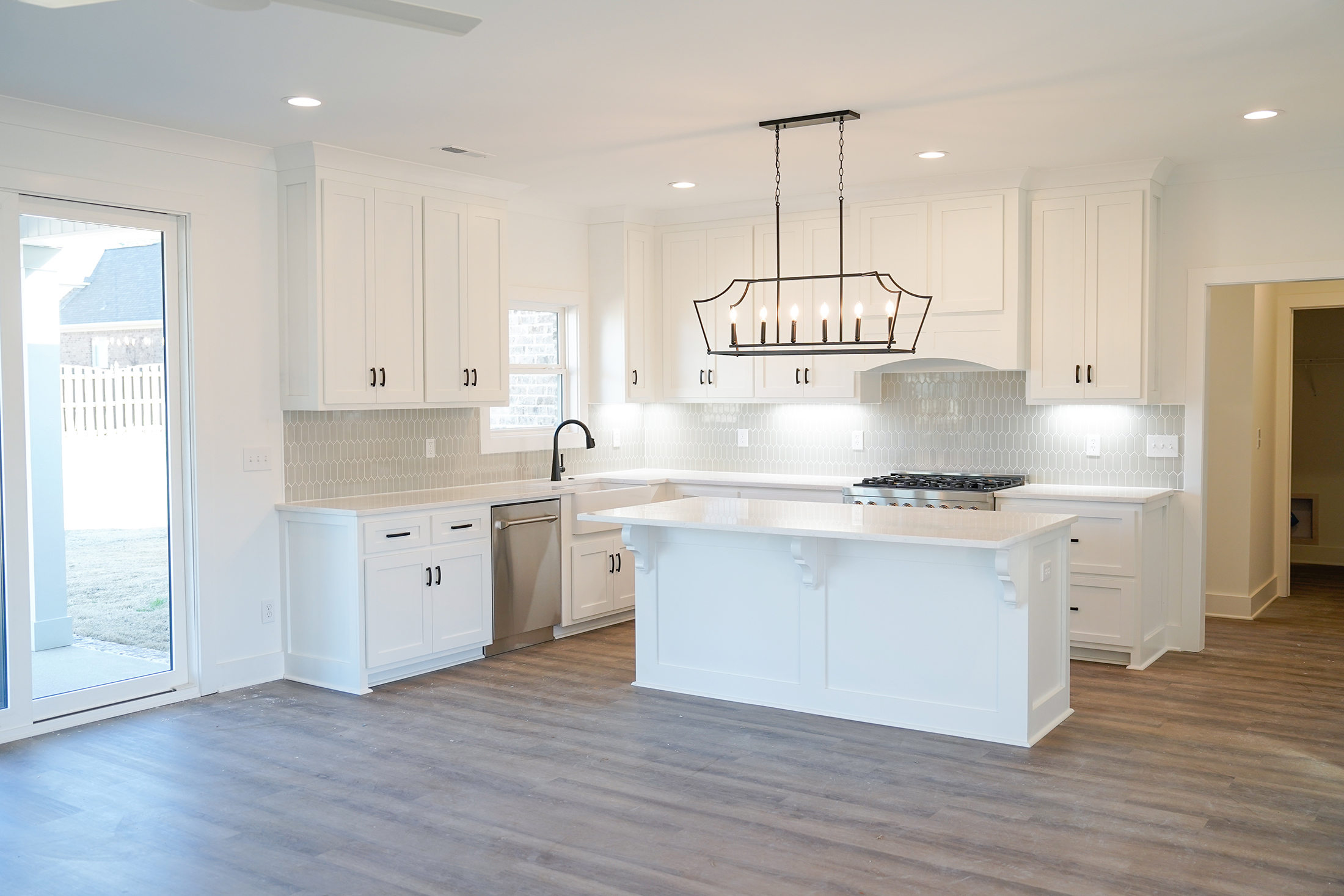 Modern Monochrome - Modern Edge & Monochrome Aesthetic - TBG Homes